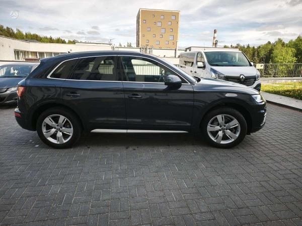 Grey Audi Q5 2018 in Vilnius, with an engine capacity of 1.98 L and mileage of 101 thousand km for 20700 €, photo 4 on AUTOMOTO.COM.LV