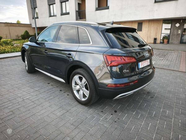 Grey Audi Q5 2018 in Vilnius, with an engine capacity of 1.98 L and mileage of 101 thousand km for 20700 €, photo 7 on AUTOMOTO.COM.LV