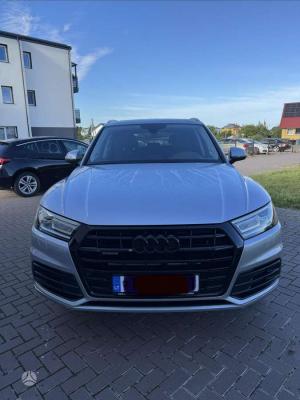 Grey Audi Q5 2018 in Kaunas, with an engine capacity of 1.98 L and mileage of 65 thousand km for 19700 €, photo 5 on AUTOMOTO.COM.LV