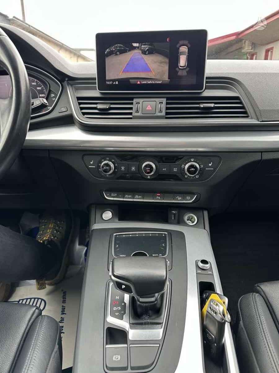 Pelēks Audi Q5 2018 Tauragė, ar dzinēja tilpumu 2.97 L un nobraukumu 195 tūkst. km par 20000 €, foto 12 vietnē AUTOMOTO.COM.LV