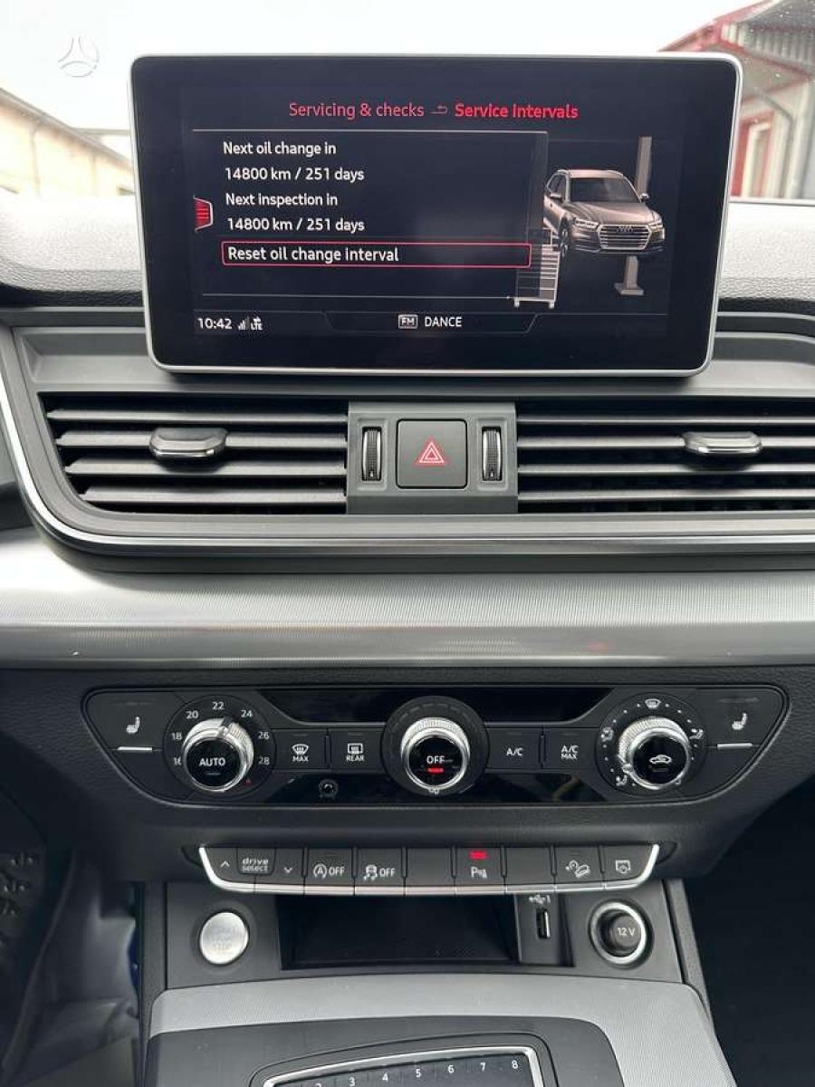 Pelēks Audi Q5 2018 Tauragė, ar dzinēja tilpumu 2.97 L un nobraukumu 195 tūkst. km par 20000 €, foto 13 vietnē AUTOMOTO.COM.LV