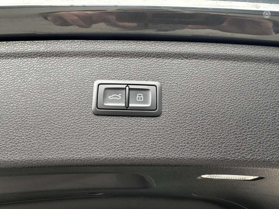 Pelēks Audi Q5 2018 Tauragė, ar dzinēja tilpumu 2.97 L un nobraukumu 195 tūkst. km par 20000 €, foto 20 vietnē AUTOMOTO.COM.LV