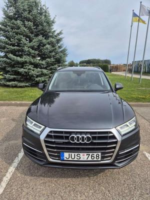 Grey Audi Q5 2018 in Alytus, with an engine capacity of 1.98 L and mileage of 162 thousand km for 21900 €, photo  on AUTOMOTO.COM.LV