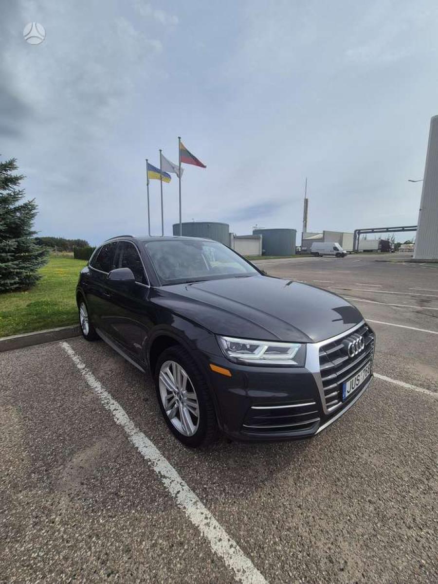 Grey Audi Q5 2018 in Alytus, with an engine capacity of 1.98 L and mileage of 162 thousand km for 21900 €, photo 7 on AUTOMOTO.COM.LV