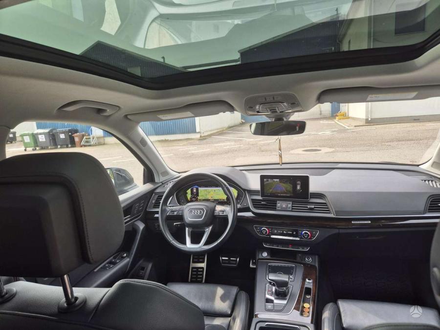 Grey Audi Q5 2018 in Alytus, with an engine capacity of 1.98 L and mileage of 162 thousand km for 21900 €, photo 15 on AUTOMOTO.COM.LV