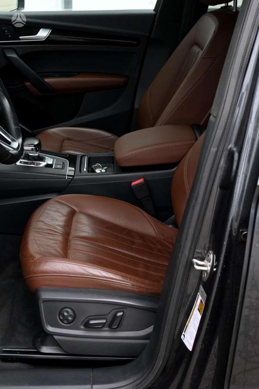 Pelēks Audi Q5 2018 Kretinga, ar dzinēja tilpumu 1.98 L un nobraukumu 97 tūkst. km par 20999 €, foto 19 vietnē AUTOMOTO.COM.LV