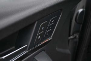 Pelēks Audi Q5 2018 Kretinga, ar dzinēja tilpumu 1.98 L un nobraukumu 97 tūkst. km par 20999 €, foto 21 vietnē AUTOMOTO.COM.LV