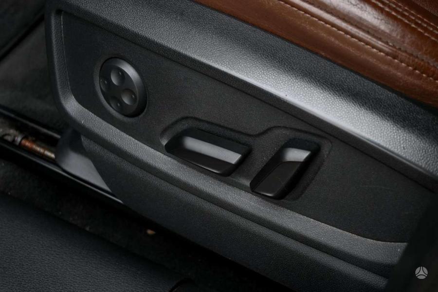 Pelēks Audi Q5 2018 Kretinga, ar dzinēja tilpumu 1.98 L un nobraukumu 97 tūkst. km par 20999 €, foto 23 vietnē AUTOMOTO.COM.LV