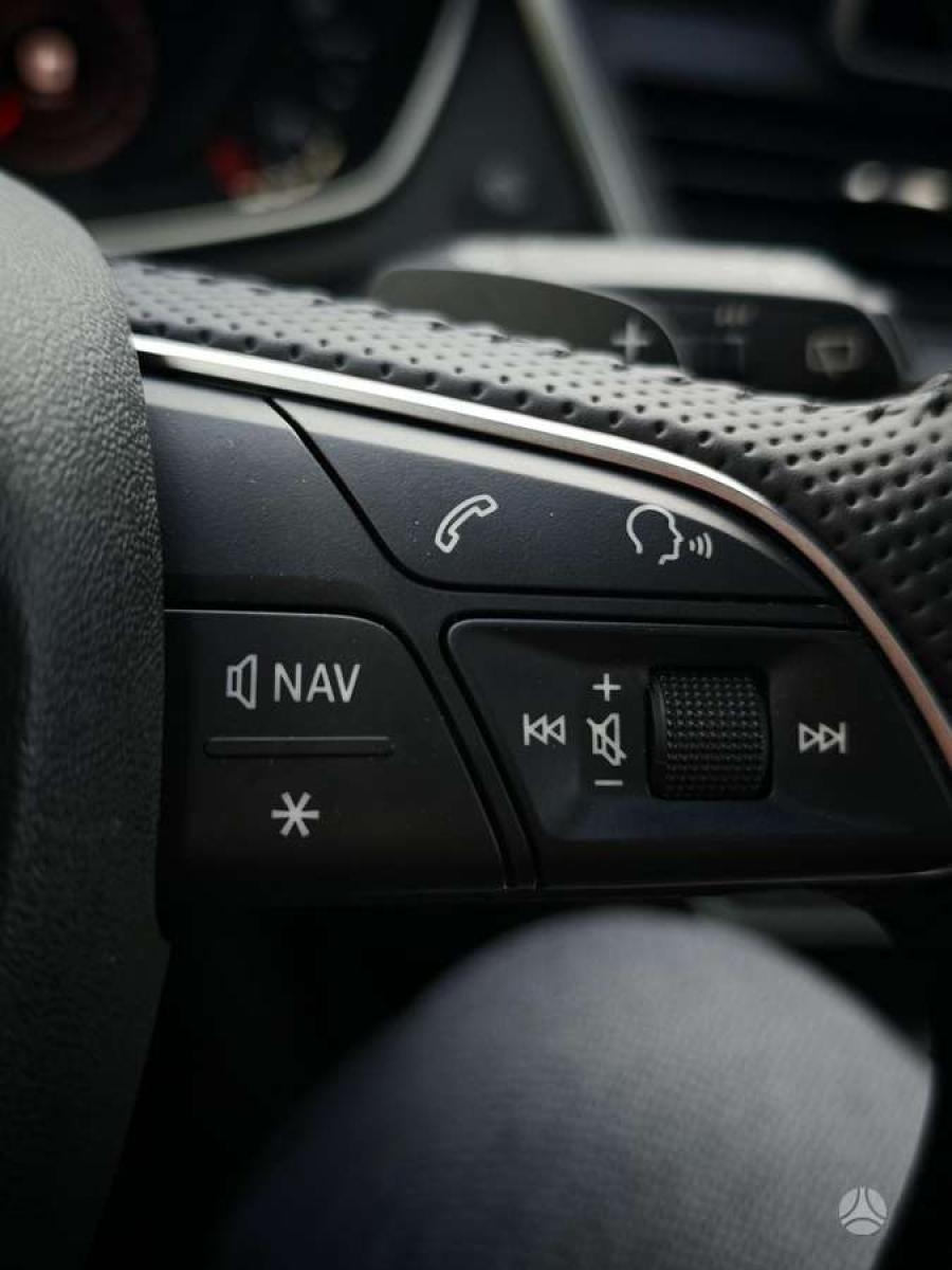 Pelēks Audi Q5 2018 Viļņa, ar dzinēja tilpumu 1.98 L un nobraukumu 221 tūkst. km par 25400 €, foto 21 vietnē AUTOMOTO.COM.LV