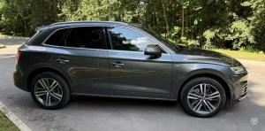 Серый Ауди Ку 5 2018 в Вильнюс, объемом двигателя 1.98 л и пробегом 133 тыс. км за 24000 €, фото 9 на AUTOMOTO.COM.LV