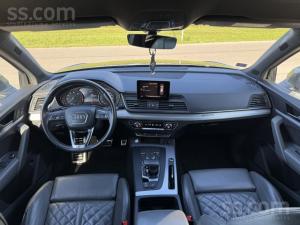 Grey Audi Q5 2019 in Liepaja, with an engine capacity of 2.00 L and mileage of 106 thousand km for 28500 €, photo 5 on AUTOMOTO.COM.LV