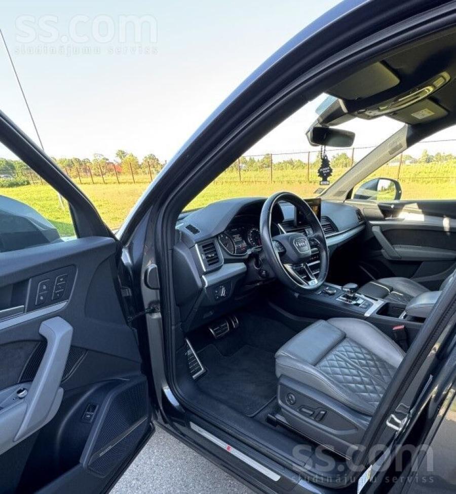 Grey Audi Q5 2019 in Liepaja, with an engine capacity of 2.00 L and mileage of 106 thousand km for 28500 €, photo 6 on AUTOMOTO.COM.LV
