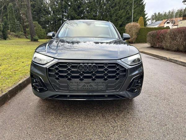 Grey Audi Q5 2019 in Vilnius, with an engine capacity of 1.98 L and mileage of 63 thousand km for 24999 €, photo 2 on AUTOMOTO.COM.LV