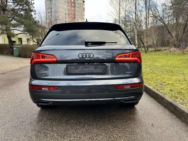 Grey Audi Q5 2019 in Vilnius, with an engine capacity of 1.98 L and mileage of 63 thousand km for 24999 €, photo 5 on AUTOMOTO.COM.LV