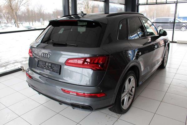 Pelēks Audi Q5 2019 Klaipėda, ar dzinēja tilpumu 3.00 L un nobraukumu 62 tūkst. km par 36900 €, foto 6 vietnē AUTOMOTO.COM.LV