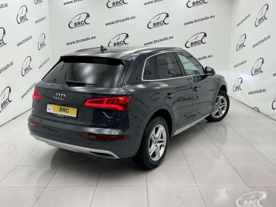 Grey Audi Q5 2019 in Vilnius, with an engine capacity of 1.98 L and mileage of 114 thousand km for 19500 €, photo 3 on AUTOMOTO.COM.LV