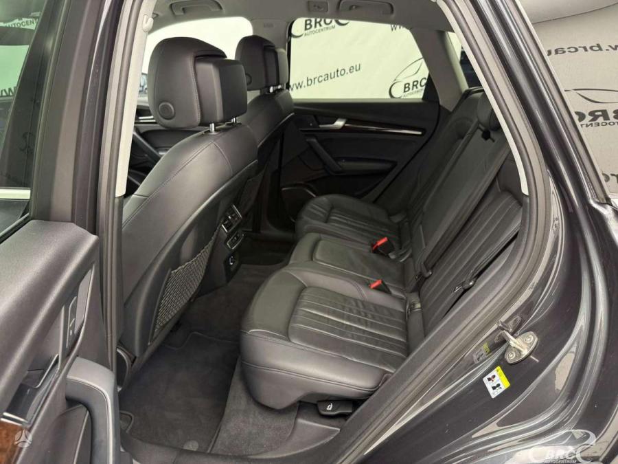 Grey Audi Q5 2019 in Vilnius, with an engine capacity of 1.98 L and mileage of 114 thousand km for 19500 €, photo 5 on AUTOMOTO.COM.LV