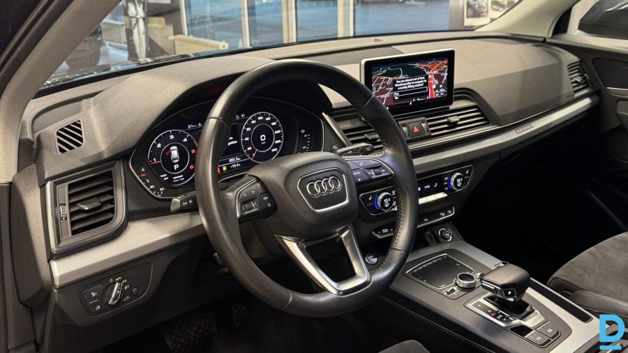 Grey Audi Q5 2019 in Marupe, with an engine capacity of 2.00 L and mileage of 187 thousand km for 23990 €, photo 10 on AUTOMOTO.COM.LV