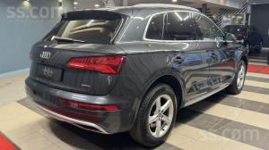 Grey Audi Q5 2019 in Riga, with an engine capacity of 2.00 L and mileage of 187 thousand km for 22990 €, photo 6 on AUTOMOTO.COM.LV