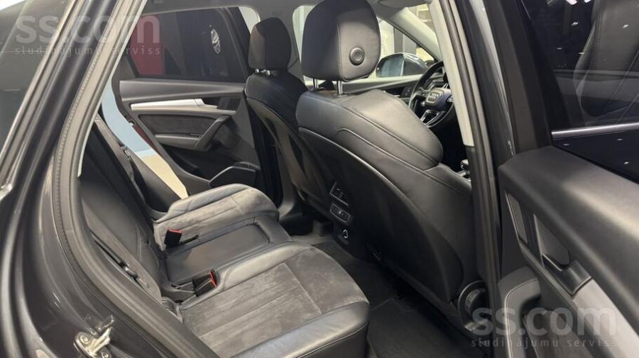 Grey Audi Q5 2019 in Riga, with an engine capacity of 2.00 L and mileage of 187 thousand km for 22990 €, photo 13 on AUTOMOTO.COM.LV
