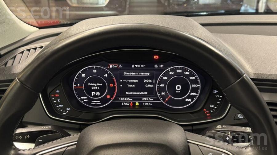 Grey Audi Q5 2019 in Riga, with an engine capacity of 2.00 L and mileage of 187 thousand km for 22990 €, photo 18 on AUTOMOTO.COM.LV