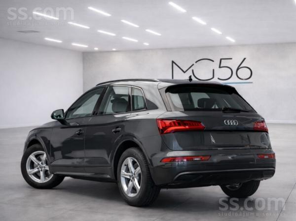 Grey Audi Q5 2019 in Riga, with an engine capacity of 2.00 L and mileage of 172 thousand km for 21900 €, photo 3 on AUTOMOTO.COM.LV