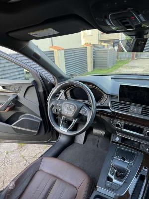 Grey Audi Q5 2019 in Kaunas, with an engine capacity of 1.98 L and mileage of 100 thousand km for 23750 €, photo 6 on AUTOMOTO.COM.LV