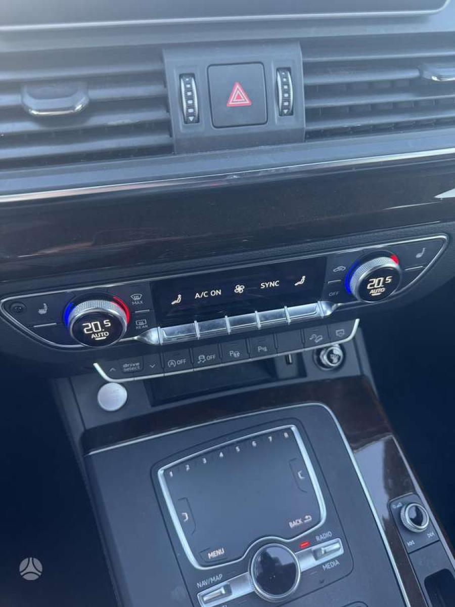 Grey Audi Q5 2019 in Kaunas, with an engine capacity of 1.98 L and mileage of 100 thousand km for 23750 €, photo 13 on AUTOMOTO.COM.LV