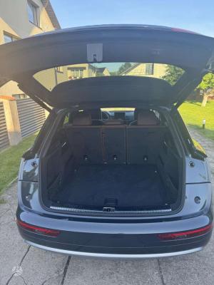 Grey Audi Q5 2019 in Kaunas, with an engine capacity of 1.98 L and mileage of 100 thousand km for 23750 €, photo 16 on AUTOMOTO.COM.LV