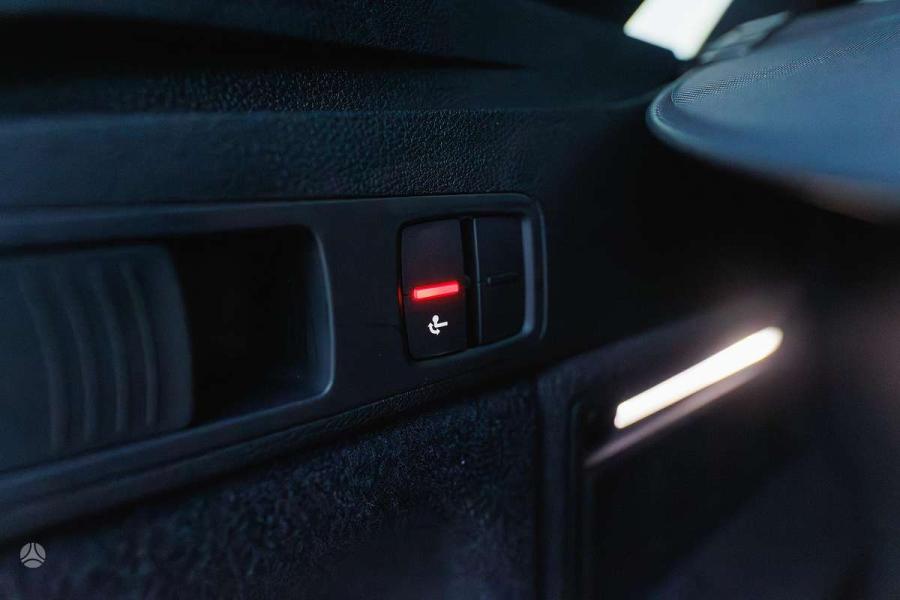 Серый Ауди Ку 5 2019 в Паневежис, объемом двигателя 1.97 л и пробегом 102 тыс. км за 28500 €, фото 39 на AUTOMOTO.COM.LV