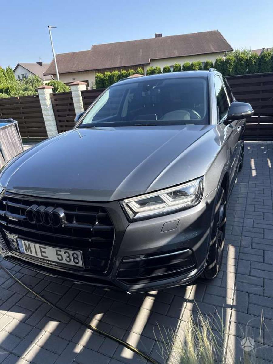 Серый Ауди Ку 5 2019 в Клайпеда, объемом двигателя 1.98 л и пробегом 113 тыс. км за 21500 €, фото 1 на AUTOMOTO.COM.LV