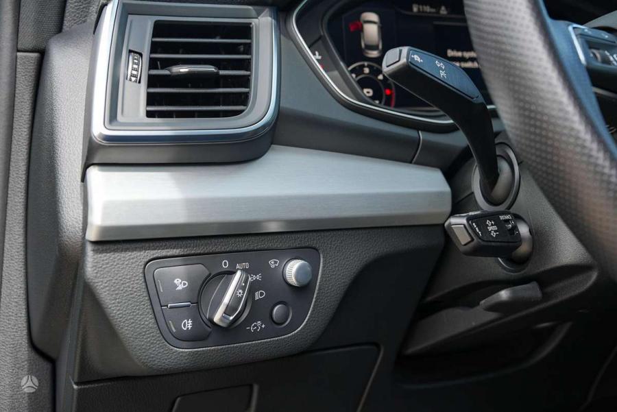 Pelēks Audi Q5 2019 Kauņa, ar dzinēja tilpumu 2.97 L un nobraukumu 252 tūkst. km par 26250 €, foto 30 vietnē AUTOMOTO.COM.LV