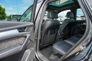 Pelēks Audi Q5 2019 Kauņa, ar dzinēja tilpumu 2.97 L un nobraukumu 252 tūkst. km par 26250 €, foto 32 vietnē AUTOMOTO.COM.LV