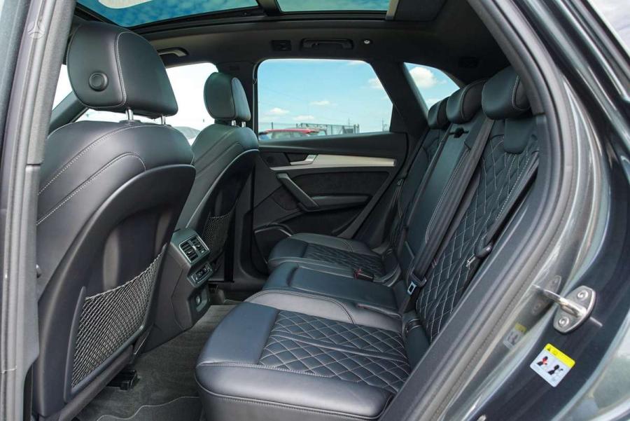 Pelēks Audi Q5 2019 Kauņa, ar dzinēja tilpumu 2.97 L un nobraukumu 252 tūkst. km par 26250 €, foto 33 vietnē AUTOMOTO.COM.LV