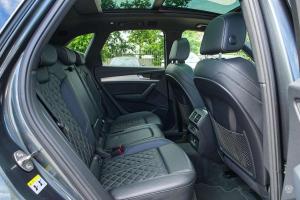 Pelēks Audi Q5 2019 Kauņa, ar dzinēja tilpumu 2.97 L un nobraukumu 252 tūkst. km par 26250 €, foto 36 vietnē AUTOMOTO.COM.LV