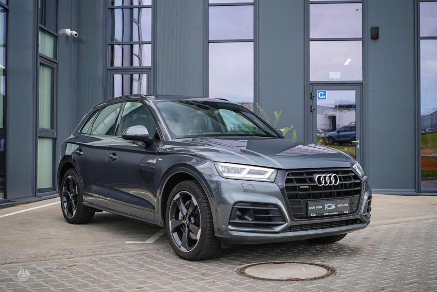 Grey Audi Q5 2019 in Kaunas, with an engine capacity of 2.97 L and mileage of 252 thousand km for 25950 €, photo 1 on AUTOMOTO.COM.LV