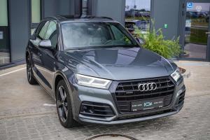 Grey Audi Q5 2019 in Kaunas, with an engine capacity of 2.97 L and mileage of 252 thousand km for 25950 €, photo 3 on AUTOMOTO.COM.LV