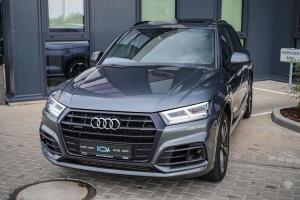 Grey Audi Q5 2019 in Kaunas, with an engine capacity of 2.97 L and mileage of 252 thousand km for 25950 €, photo 5 on AUTOMOTO.COM.LV