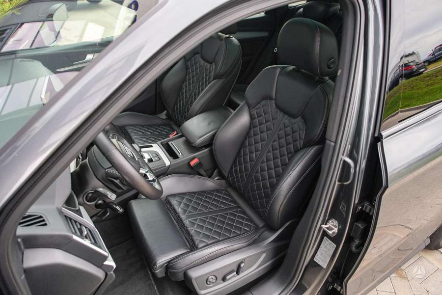Grey Audi Q5 2019 in Kaunas, with an engine capacity of 2.97 L and mileage of 252 thousand km for 25950 €, photo 31 on AUTOMOTO.COM.LV
