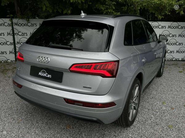 Grey Audi Q5 2019 in Vilnius, with an engine capacity of 1.98 L and mileage of 118 thousand km for 22300 €, photo 6 on AUTOMOTO.COM.LV