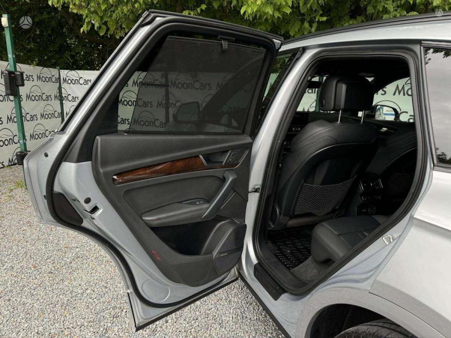 Grey Audi Q5 2019 in Vilnius, with an engine capacity of 1.98 L and mileage of 118 thousand km for 22300 €, photo 15 on AUTOMOTO.COM.LV