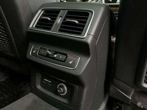 Grey Audi Q5 2019 in Vilnius, with an engine capacity of 1.98 L and mileage of 118 thousand km for 22300 €, photo 21 on AUTOMOTO.COM.LV