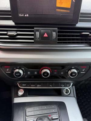 Pelēks Audi Q5 2019 Šauļi, ar dzinēja tilpumu 2.00 L un nobraukumu 379 tūkst. km par 13900 €, foto 13 vietnē AUTOMOTO.COM.LV