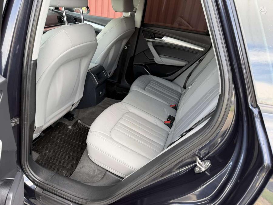 Pelēks Audi Q5 2019 Šauļi, ar dzinēja tilpumu 2.00 L un nobraukumu 379 tūkst. km par 13900 €, foto 14 vietnē AUTOMOTO.COM.LV