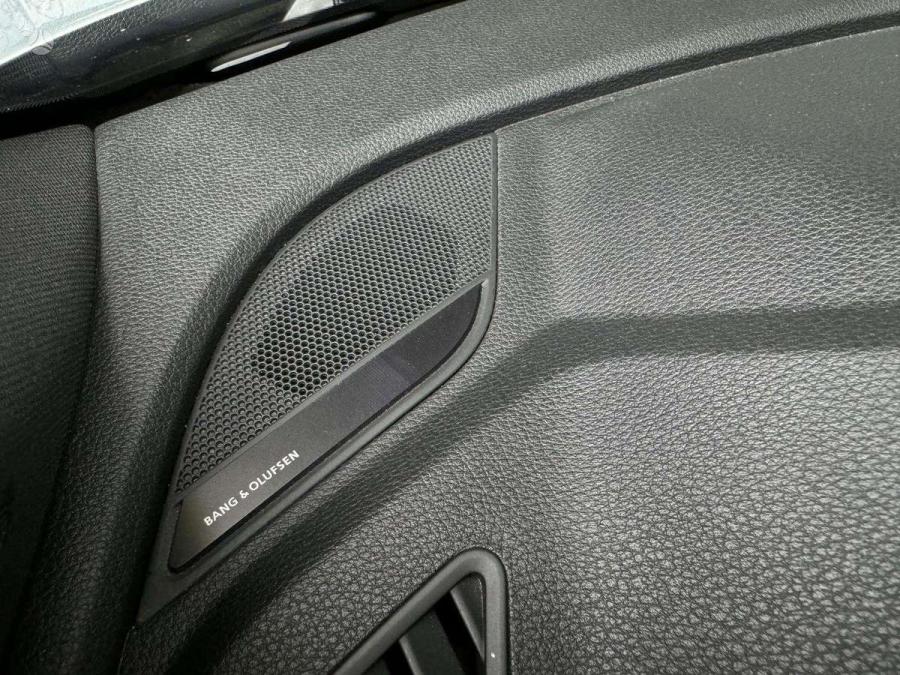 Pelēks Audi Q5 2019 Viļņa, ar dzinēja tilpumu 1.98 L un nobraukumu 118 tūkst. km par 22300 €, foto 23 vietnē AUTOMOTO.COM.LV