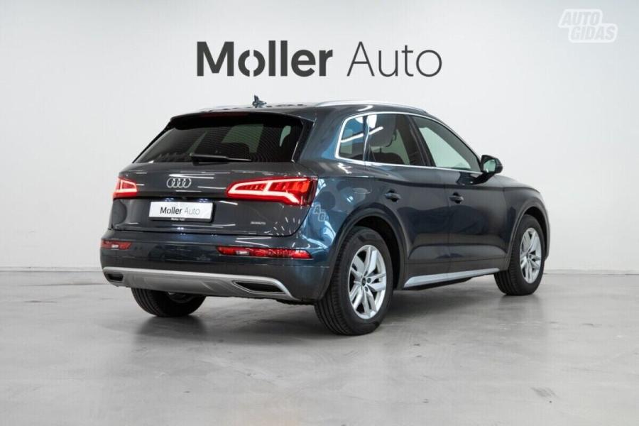 Grey Audi Q5 2020 in Vilnius, with an engine capacity of 2.00 L and mileage of 110 thousand km for 28250 €, photo 3 on AUTOMOTO.COM.LV