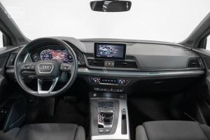 Grey Audi Q5 2020 in Vilnius, with an engine capacity of 2.00 L and mileage of 110 thousand km for 28250 €, photo 10 on AUTOMOTO.COM.LV