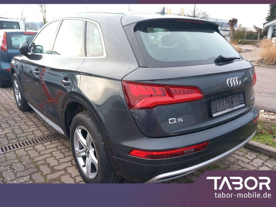 Pelēks Audi Q5 2020 Kauņa, ar dzinēja tilpumu 2.00 L un nobraukumu 76 tūkst. km par 32688 €, foto 4 vietnē AUTOMOTO.COM.LV