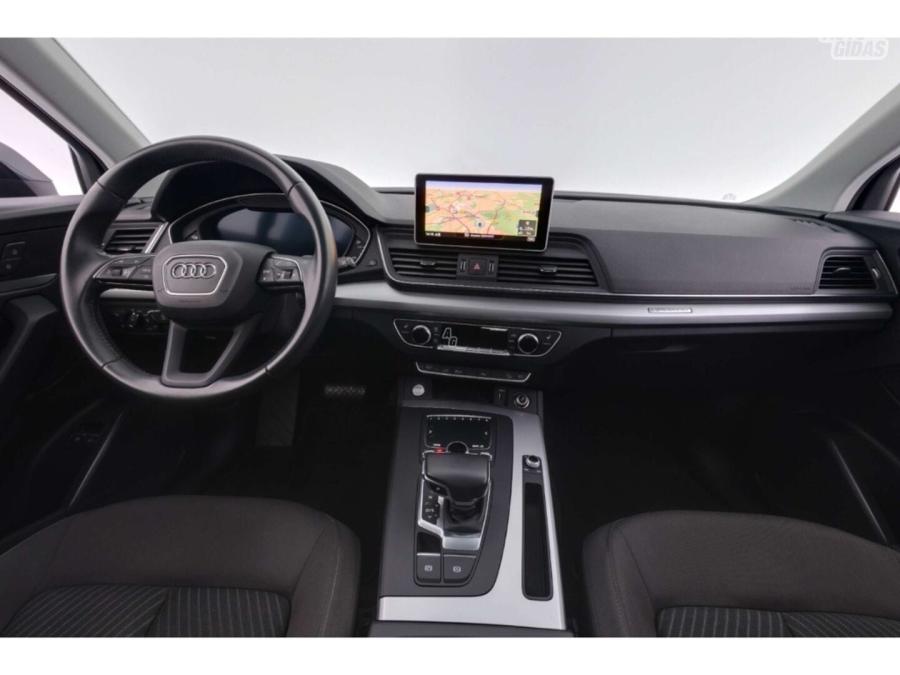 Pelēks Audi Q5 2020 Kauņa, ar dzinēja tilpumu 2.00 L un nobraukumu 11 tūkst. km par 29507 €, foto 13 vietnē AUTOMOTO.COM.LV