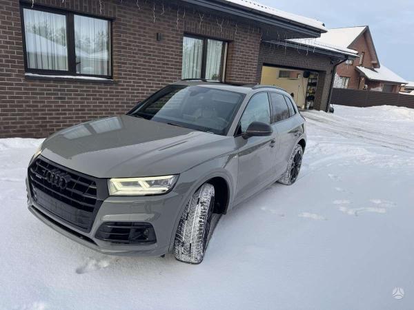 Pelēks Audi Q5 2020 Klaipėda, ar dzinēja tilpumu 1.97 L un nobraukumu 98 tūkst. km par 30450 €, foto 2 vietnē AUTOMOTO.COM.LV
